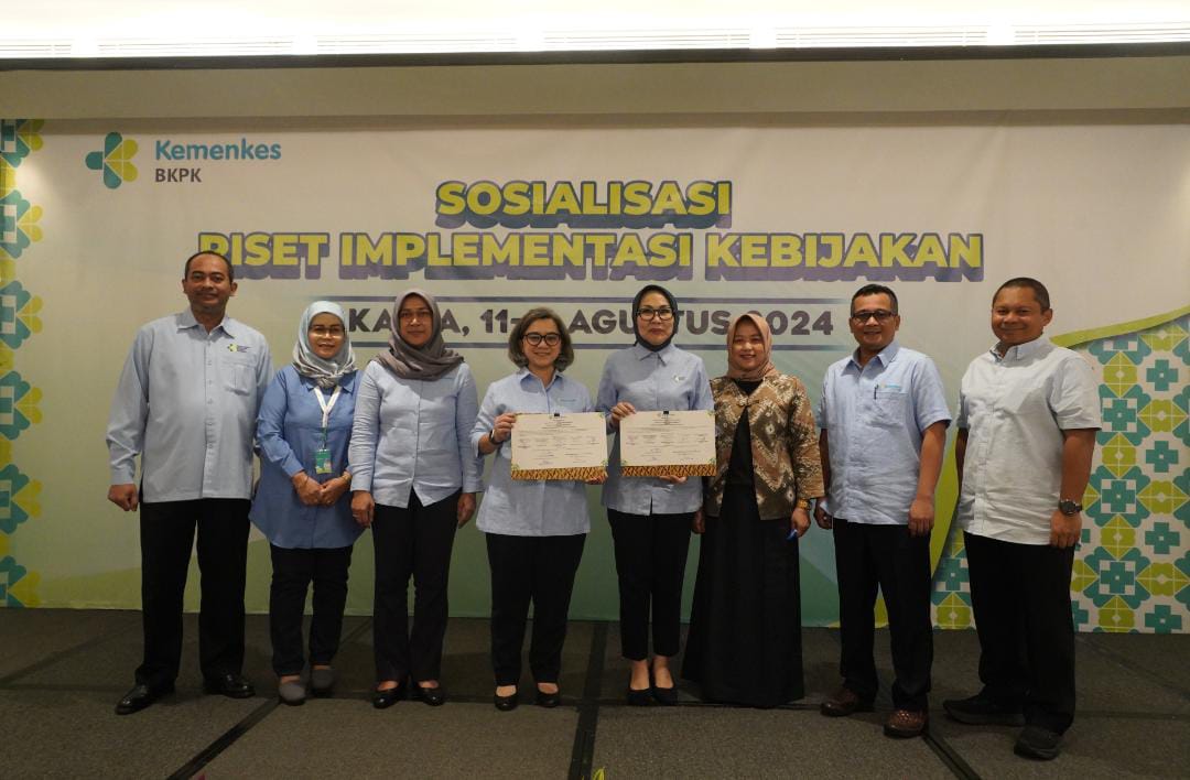 Penandatanganan Komitmen Bersama Pelaksanaan Riset Implementasi antara ...