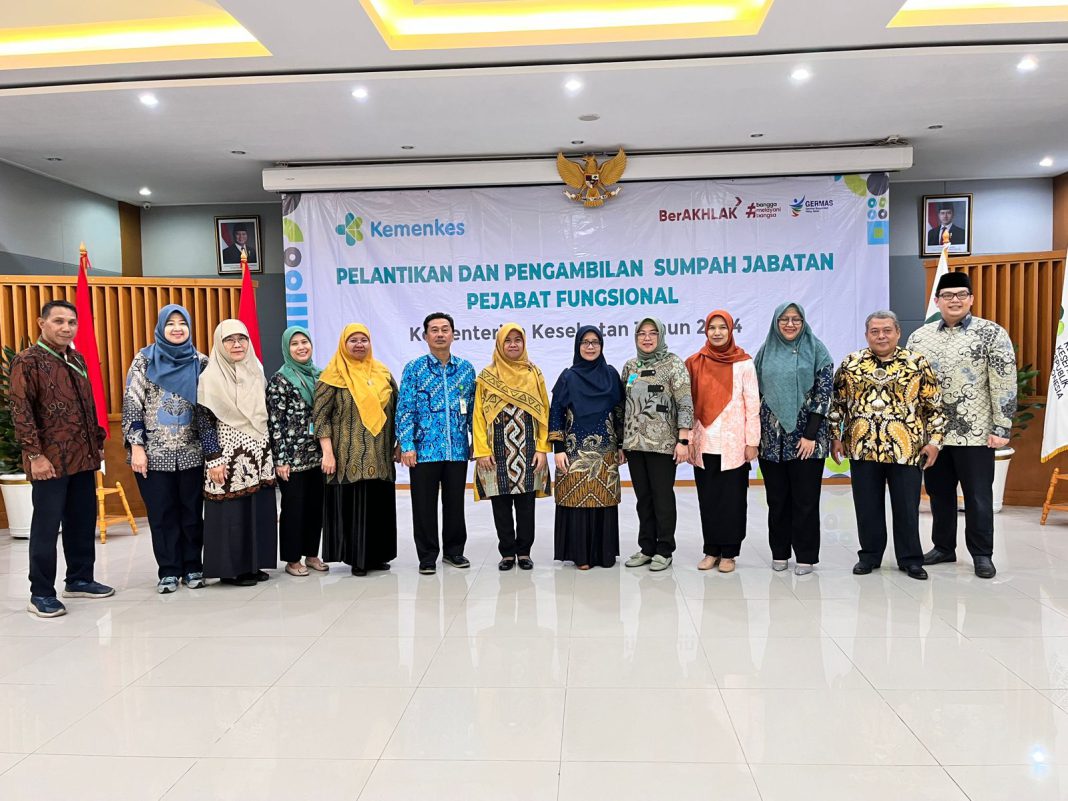 Sekretaris BKPK Melantik dan Mengambil Sumpah Lima Orang Pejabat ...