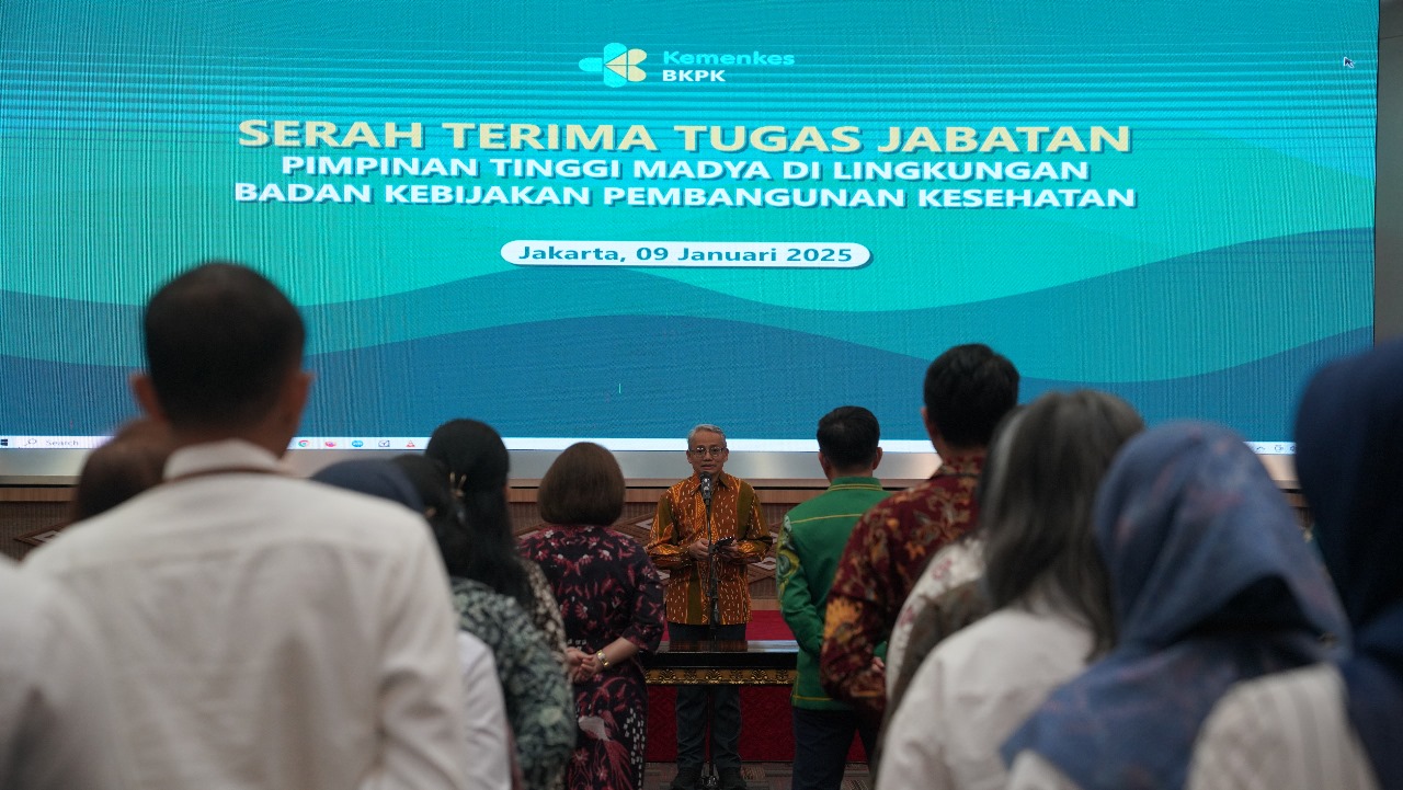 Kepemimpinan BKPK Beralih ke Prof. Asnawi Abdullah - Badan Kebijakan ...