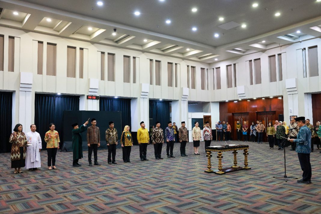 Prof. Asnawi Abdullah Dilantik, dengan Kepemimpinan yang Baru BKPK Siap ...