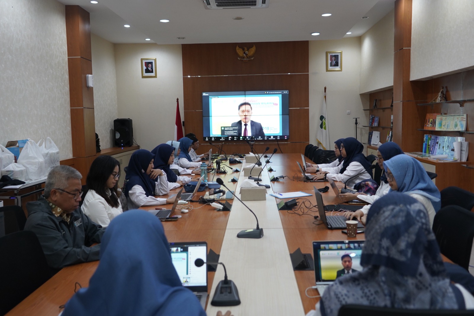 Kemenkes Dorong Klinik Apotek Desa Terintegrasi - Badan Kebijakan ...